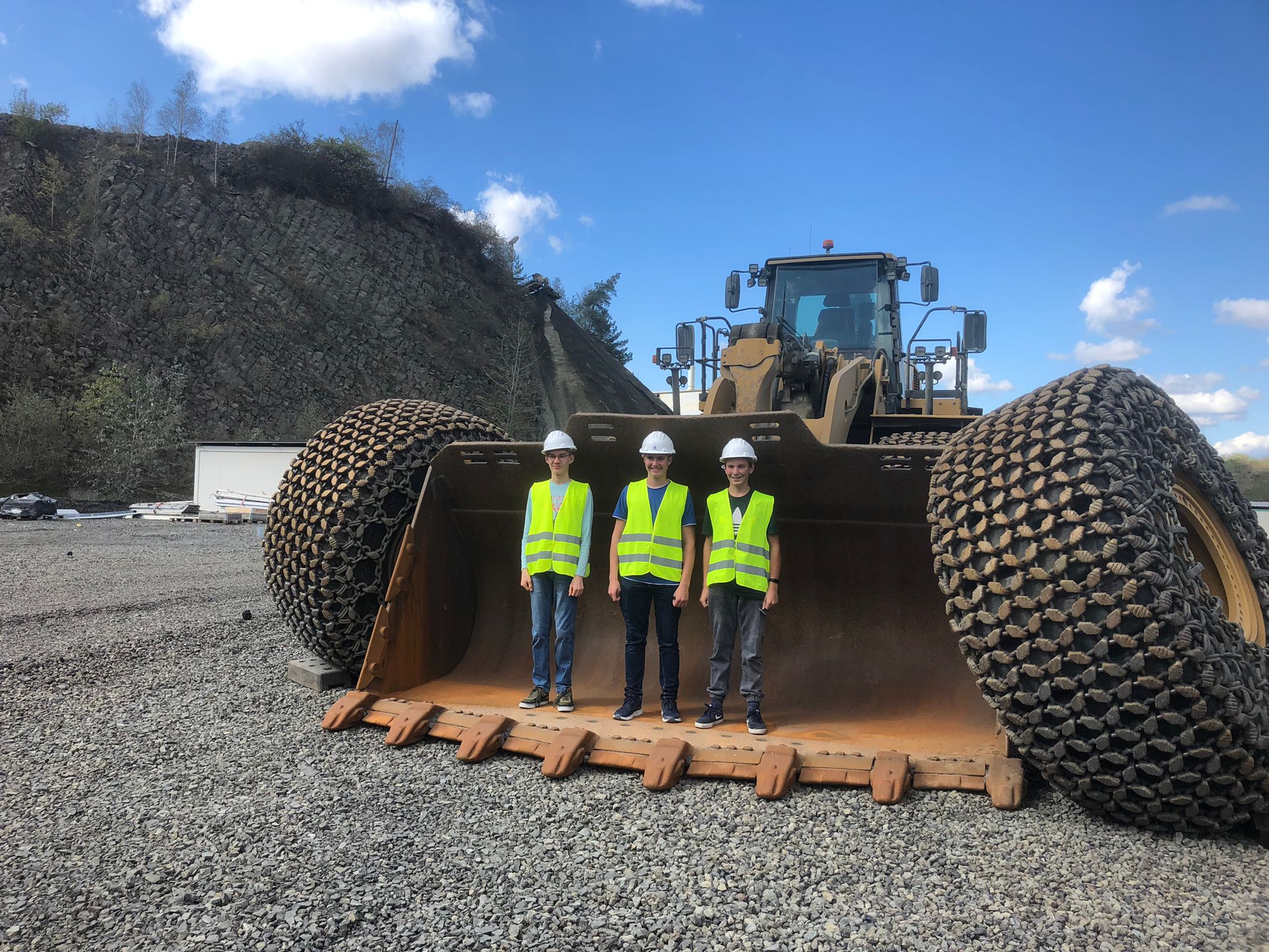Von der Steuer bis zur Explosion - Ohmtalschule Homberg